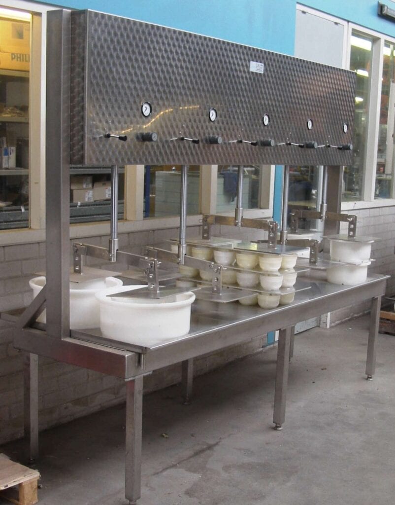 Pneumatic cheese press - C. van 't Riet / Dairy Technology USA