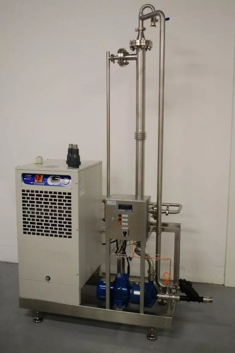 Ice accumulator & Chillers - C. van 't Riet / Dairy Technology USA