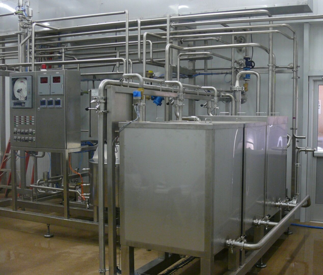 HTST Pasteurizer - C. van 't Riet / Dairy Technology USA
