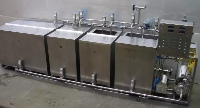 CIP & COP Cleaning systems - C. van 't Riet / Dairy Technology USA